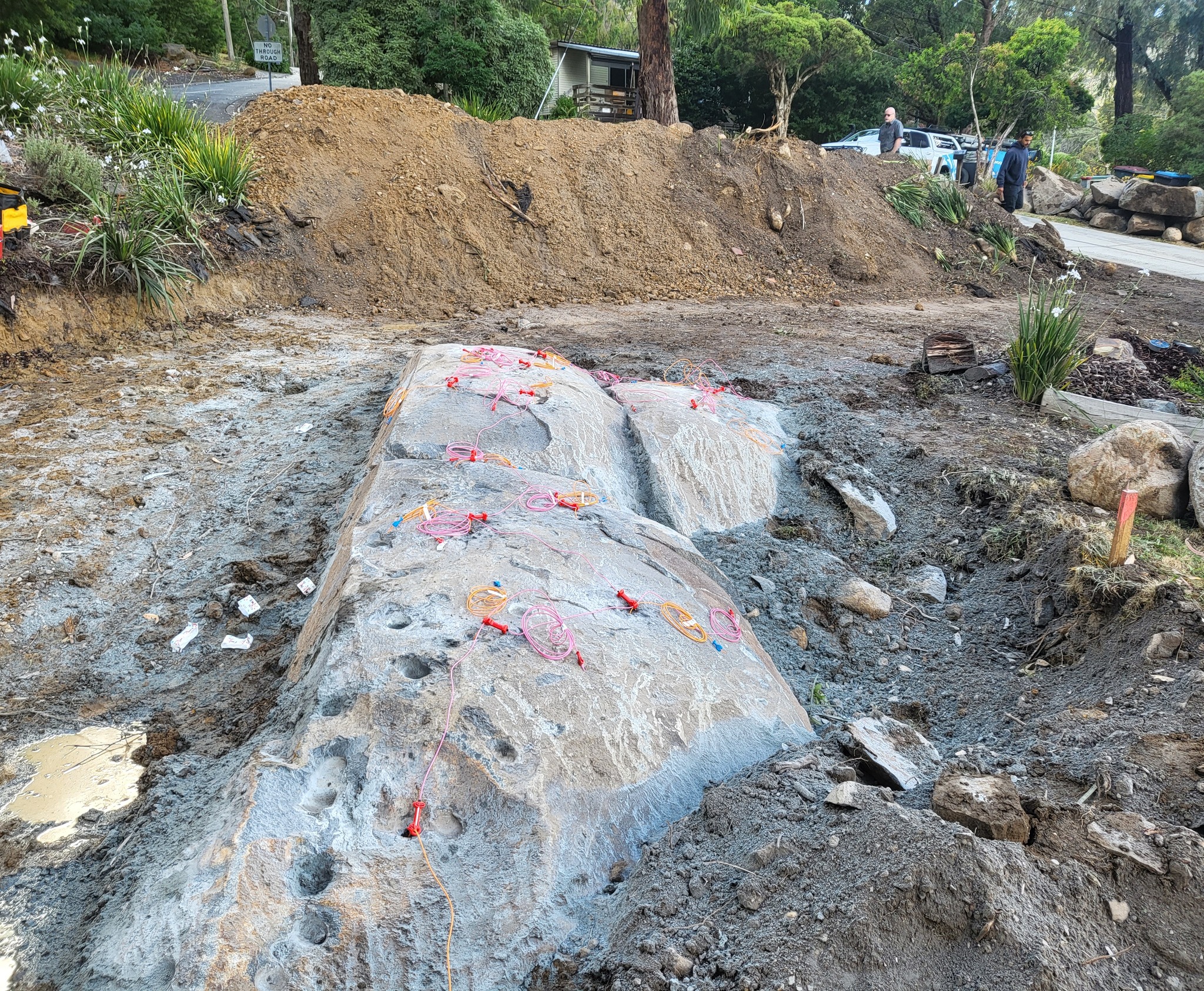 blastproexplosives.com.au - Rock Blasting & hard rock removal